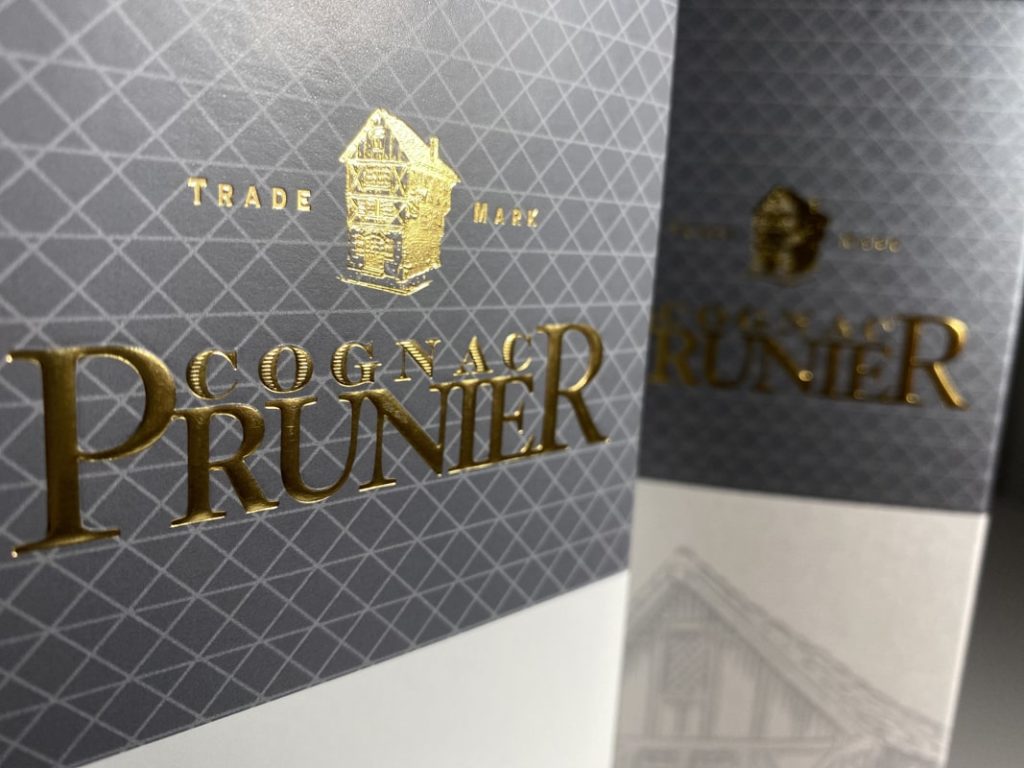 Réalisations Dorure à chaud I Adic Les Ateliers I Adic Packaging & Papers